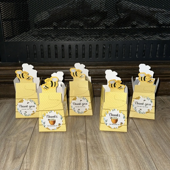 Party Supplies | 5 Honey Comb Party Favor Boxes Thanks For Buzzing By ...